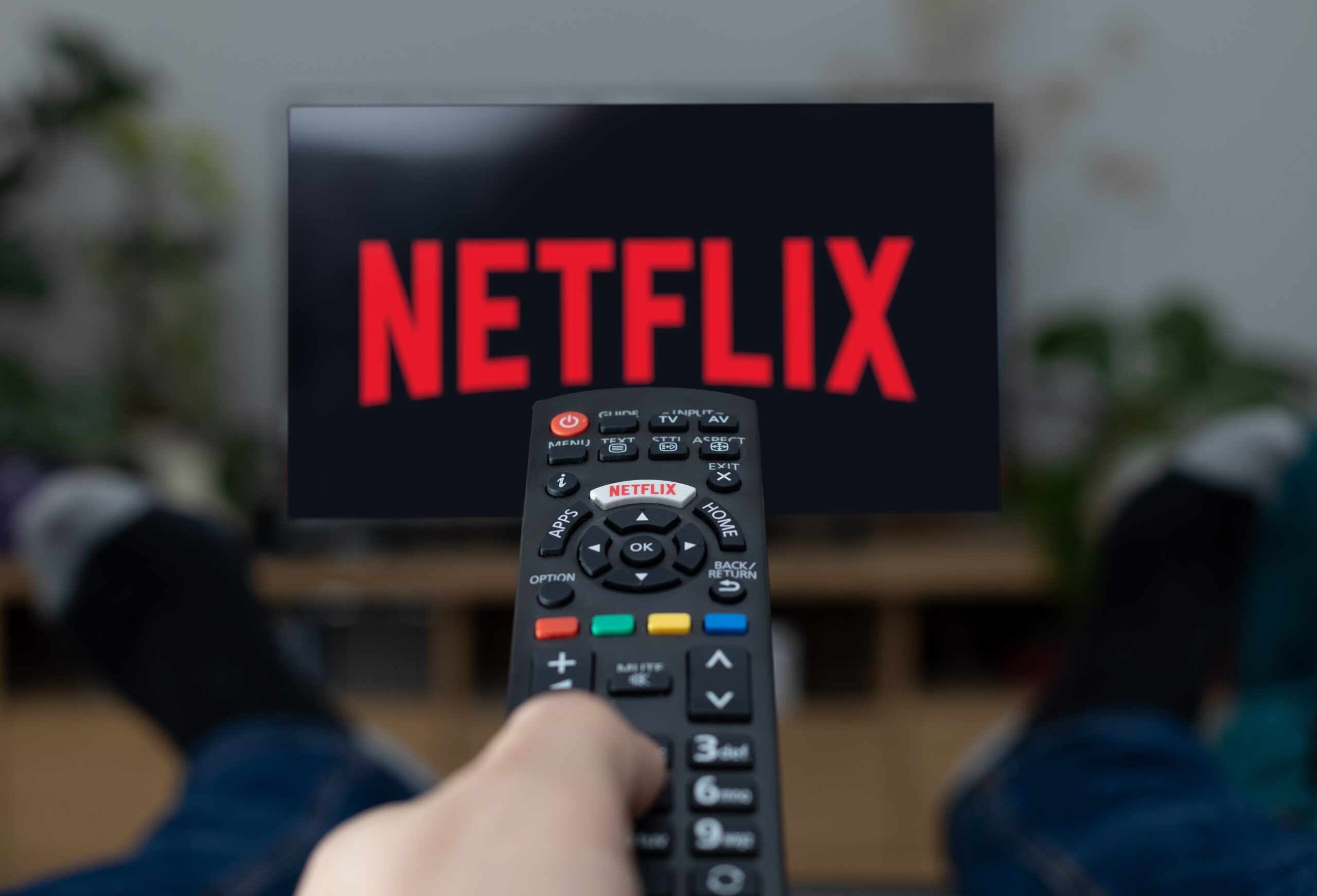 Netflix chính thức ngừng chia sẻ tài khoản
