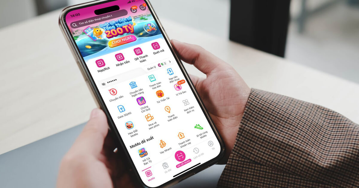 Cộng đồng người dùng công nghệ lớn nhất Việt Nam tiếp tục vinh danh MoMo là “Ví điện tử được yêu ...